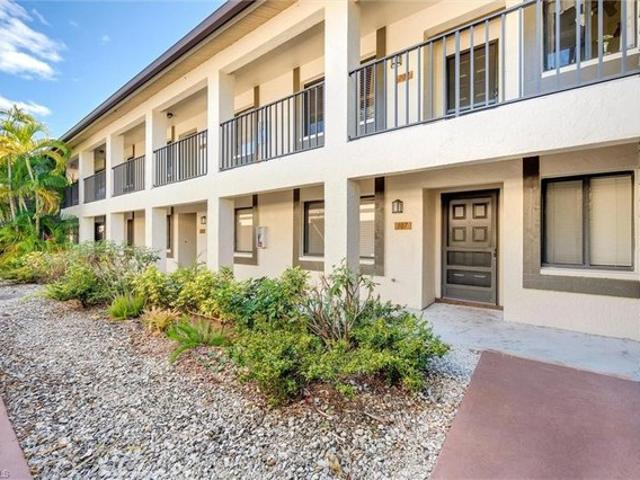 5825 Rattlesnake Hammock Rd Apt 107, Naples, FL 34113