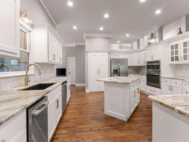 5825 Sweetbottom Lane