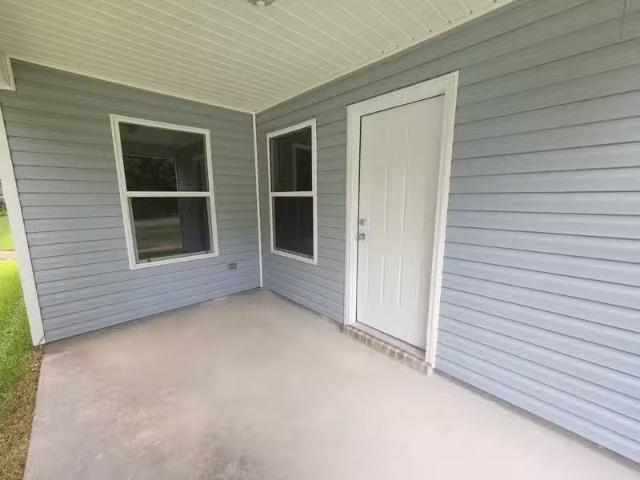 58263747 5201 Polk Street