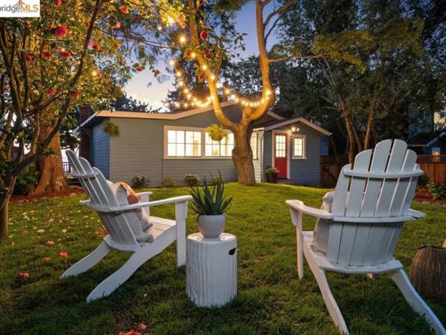 5826 Merriewood Dr, Oakland, CA 94611