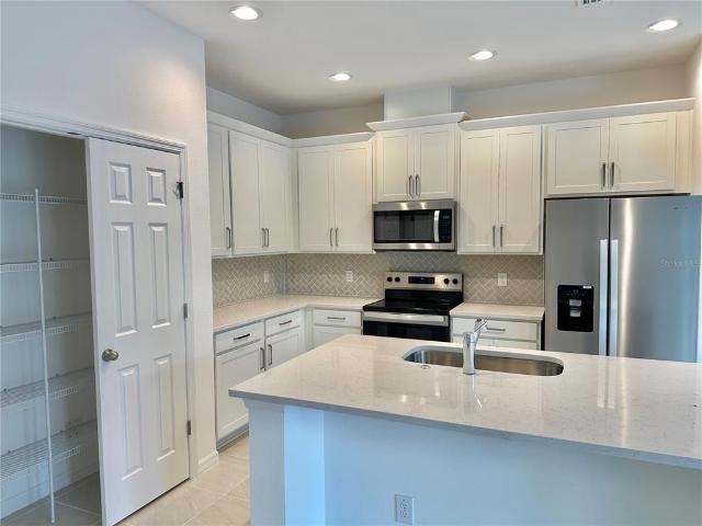 5826 Ali Grace Dr, St. Cloud, FL 34771 | MLS #O6394 | Compass