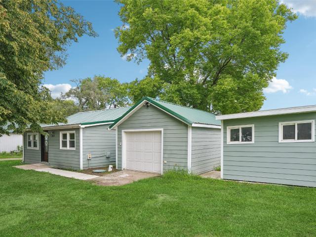 5826 SE 66th Place