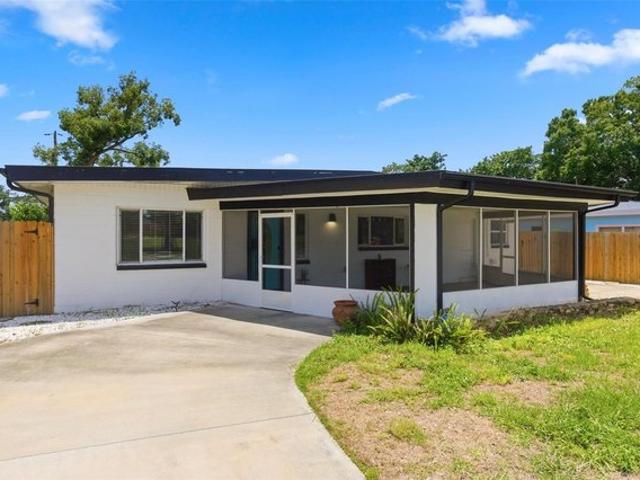 5826 17th Ave S, Gulfport, FL 33707