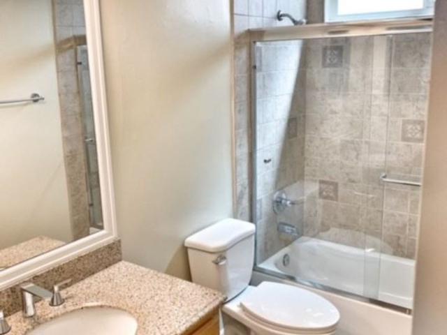 5826 2 Bedroom Apartment for Rent at 5826 Tujunga Ave, Los Angeles, CA 91601 Mid Town North Hollywood