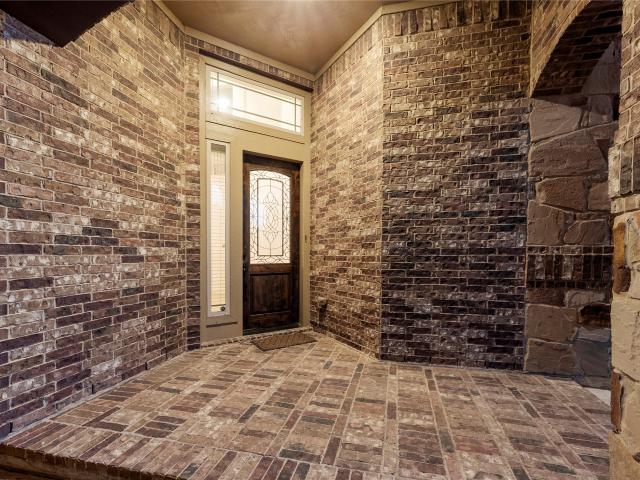 5827 Amherst Farms Lane