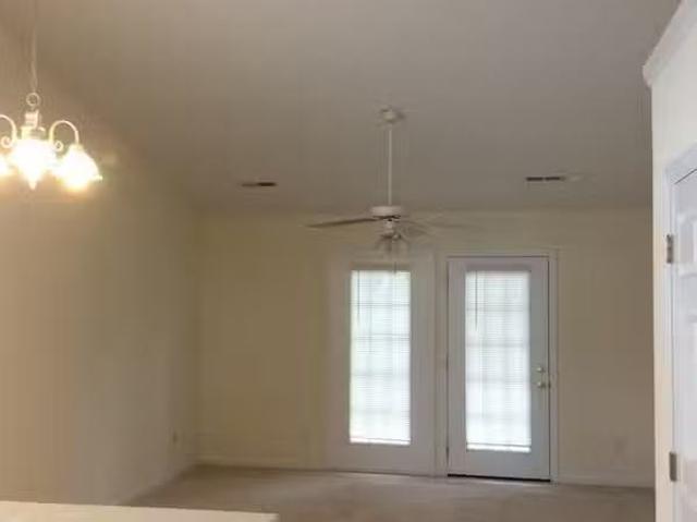 58283094 408 Saint Rosea Rd