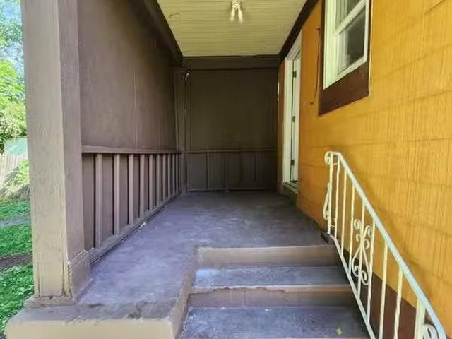 58283242 869 Jefferson Ave
