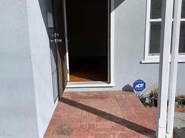 58286088 1089 Palm Ave