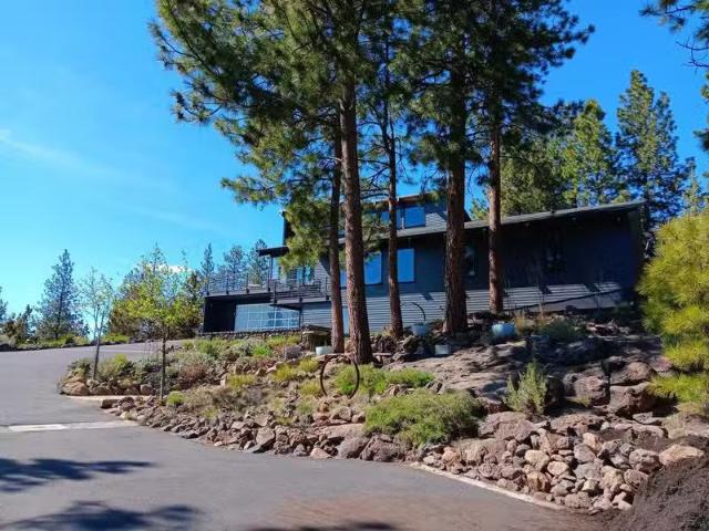 58286600 2108 Nw Rimrock Rd