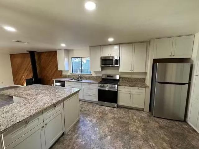 58289468 1125 Park Blvd