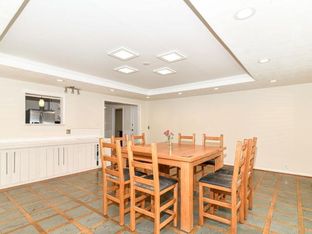5828 Andover Road