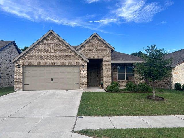 5828 Brookville Dr, Fort Worth, TX 76179