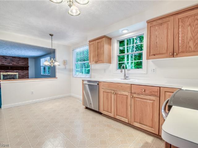 5828 Grovewood Drive