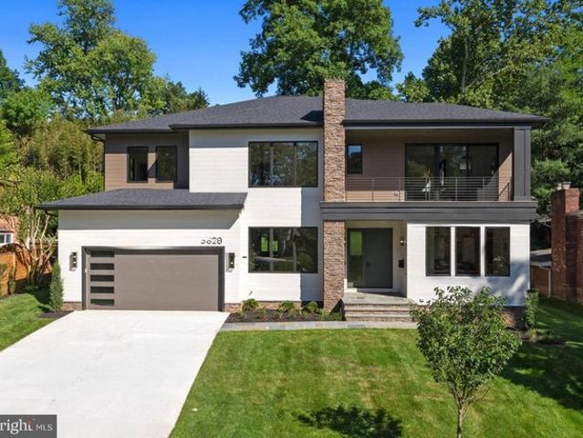 5828 Tanglewood Dr, Bethesda, MD 20817