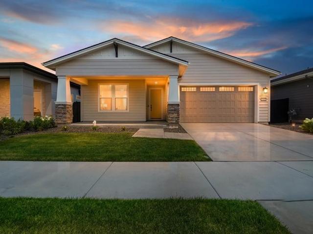 5828 W Oxton St, Eagle, ID 83616