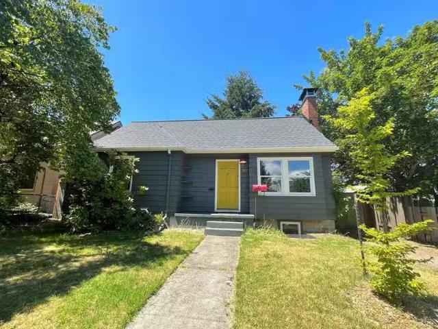 58299332 7015 N Greenwich Ave