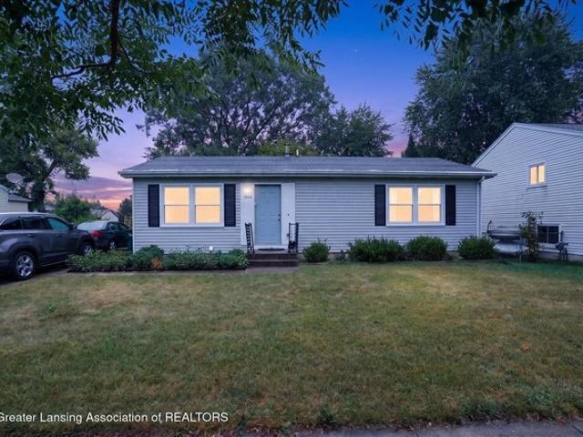 5829 Annapolis Dr, Lansing, MI 48911