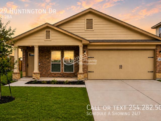 5829 Huntington Dr, 3 beds, 2 full baths
