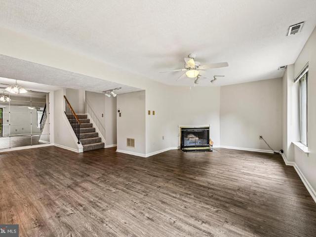 5829 Harness Court # 6 10