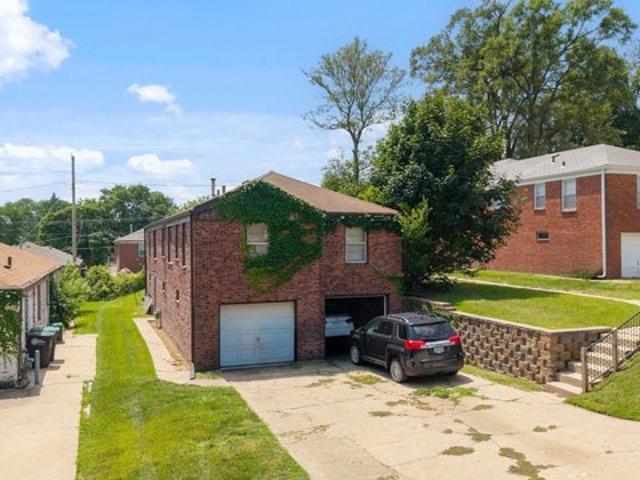 5829 5 Lafayette Ave, Omaha, NE 68132