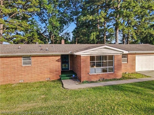 5820 Chippewa