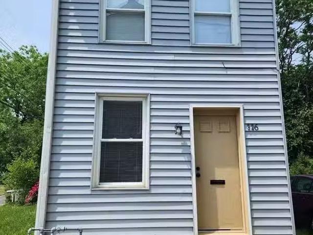 58212729 326 Clinton St