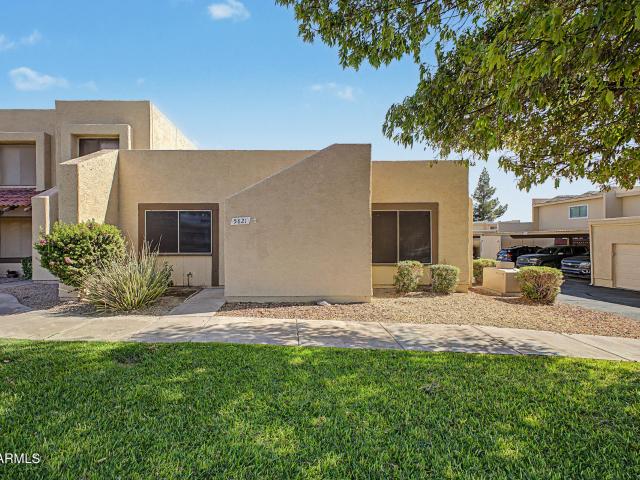 5821 W ACOMA Drive