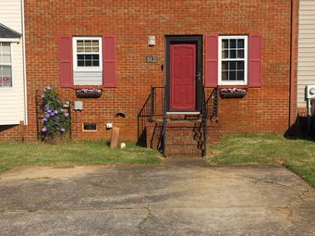 5821 Woodgate Cir, Anniston, AL 36206
