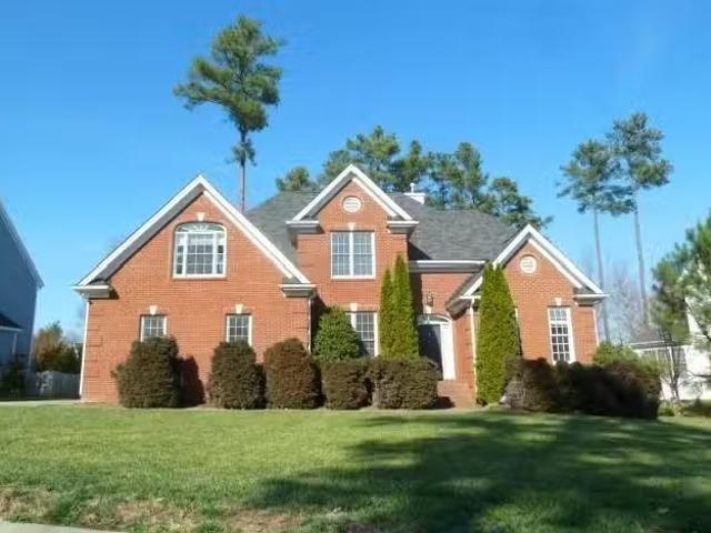 58222728 200 Gardner Cir
