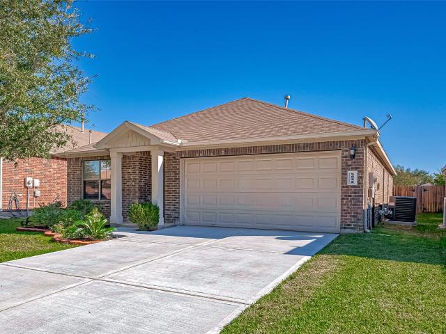 5822 Camelia Evergreen Lane