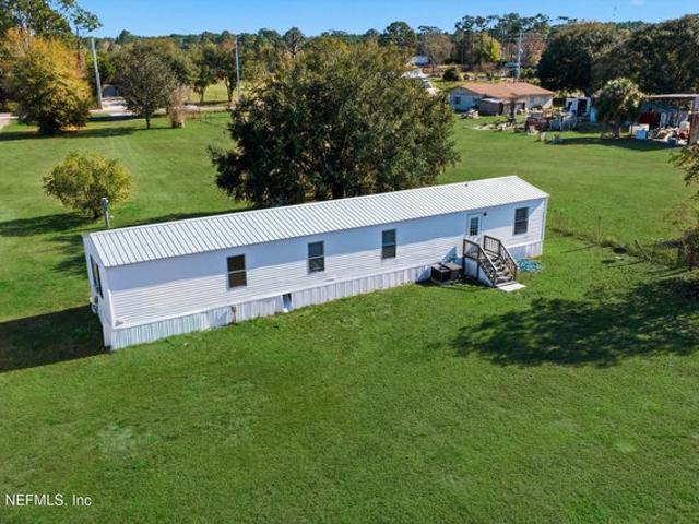 5822 Cisco Dr W, Jacksonville, FL 32219