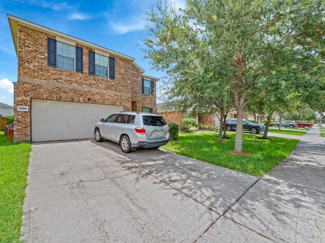 5822 Water Violet Lane