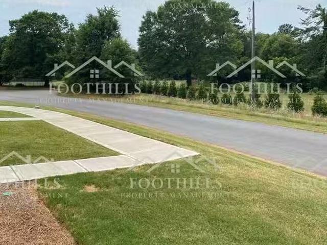 58233806 329 Village Boundary