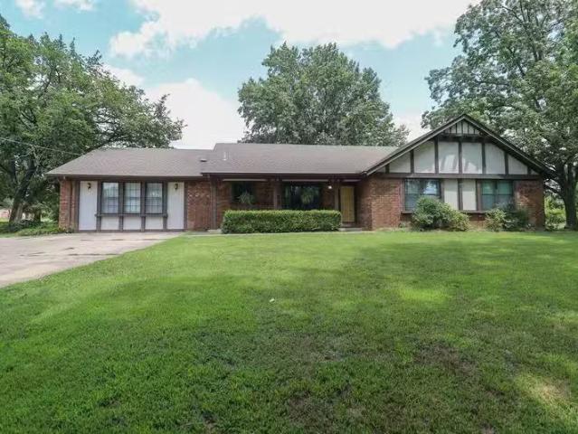58233816 12301 S Elwood Ave