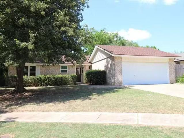 58236390 1915 Rolling Stone Dr