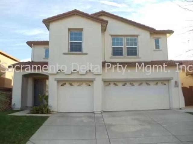 58236955 2908 Mahaska Way