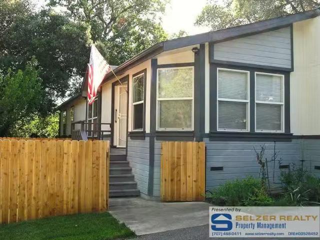 58236975 1096 1/2 W Standley St