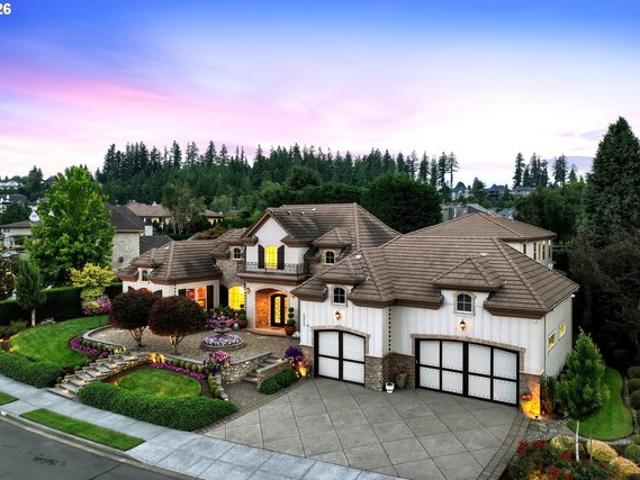 5823 NW El Rey Dr, Camas, WA 98607
