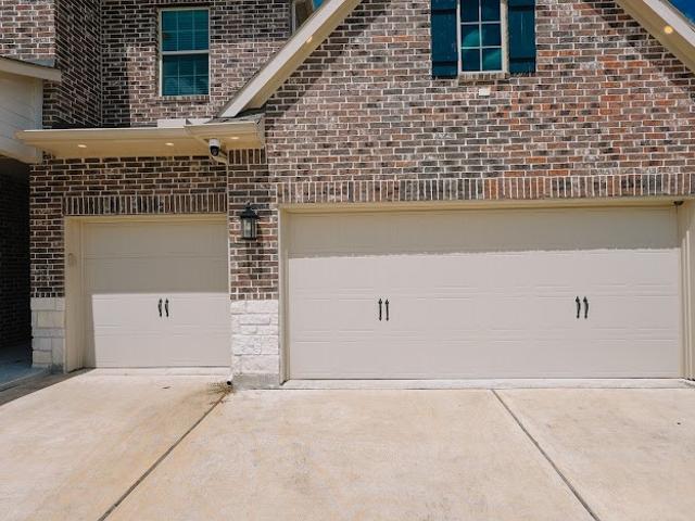 5823 Ash Valley Drives