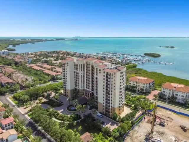 5823 Bowen Daniel Dr #905, Tampa, FL 33616 MLS U8247061