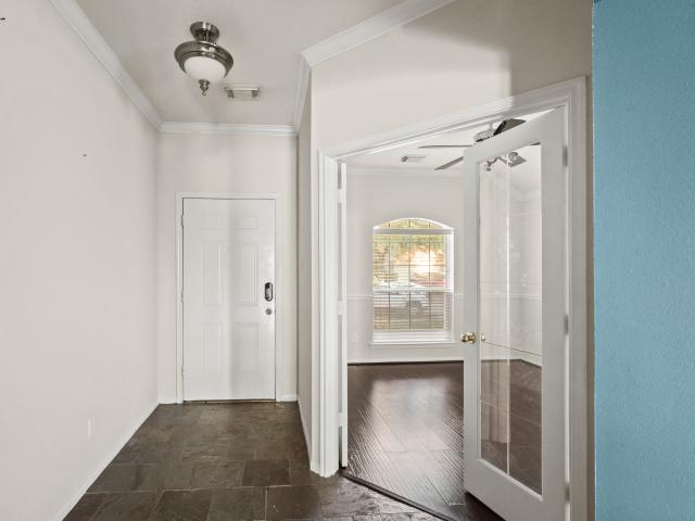 5823 Creektrace Lane