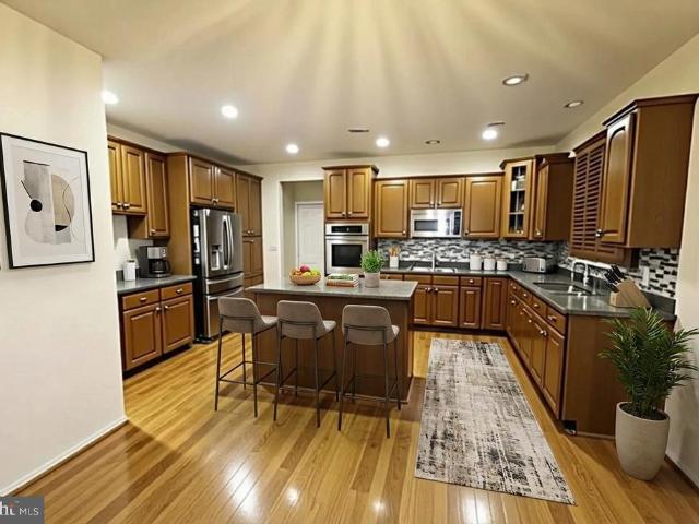 5823 deep creek dr
