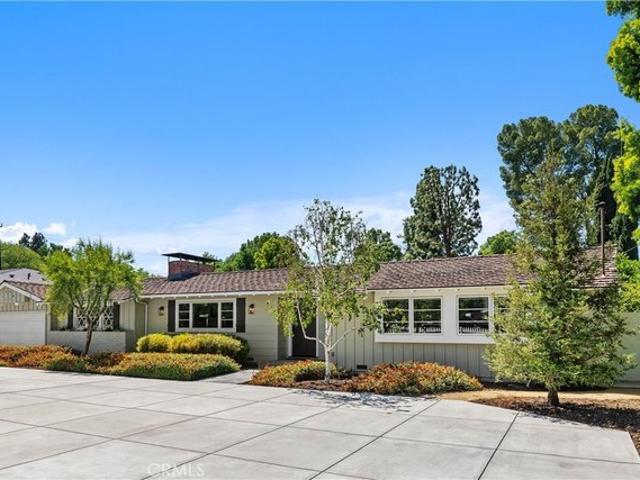 5823 Lubao Ave, Woodland Hills, CA 91367
