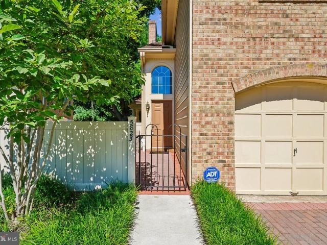 5823 Linden Square Court # 52
