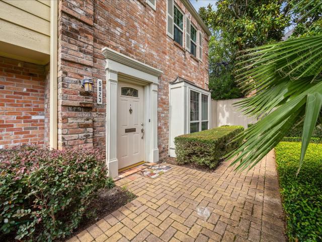5823 Valley Forge Dr, Unit 93, Houston, TX 77057 | MLS #60283 | Compass