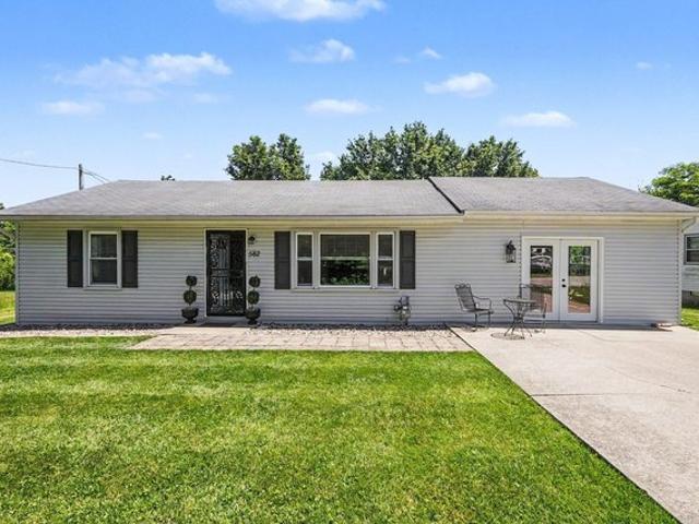 582 E Broadway St, Eminence, KY 40019