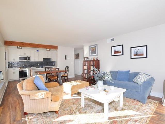 582 Heritage Vlg Unit C, Southbury, CT 06488