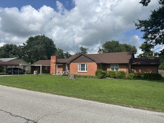 582 S Curtis St, Welch, OK 74369