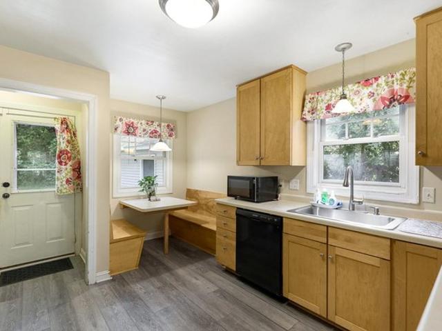 582 State St, Saint Paul, MN 55107