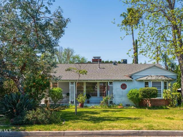 5835 Beck Ave, North Hollywood, CA 91601